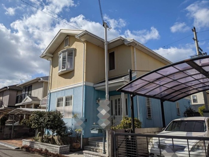 F様邸 【外壁色】 1階：日塗工番号17-40D 2階：日塗工番号19-70D | 和歌山市で古民家・住宅リノベーションや浴室リフォームは住まいのリフォーム美空間